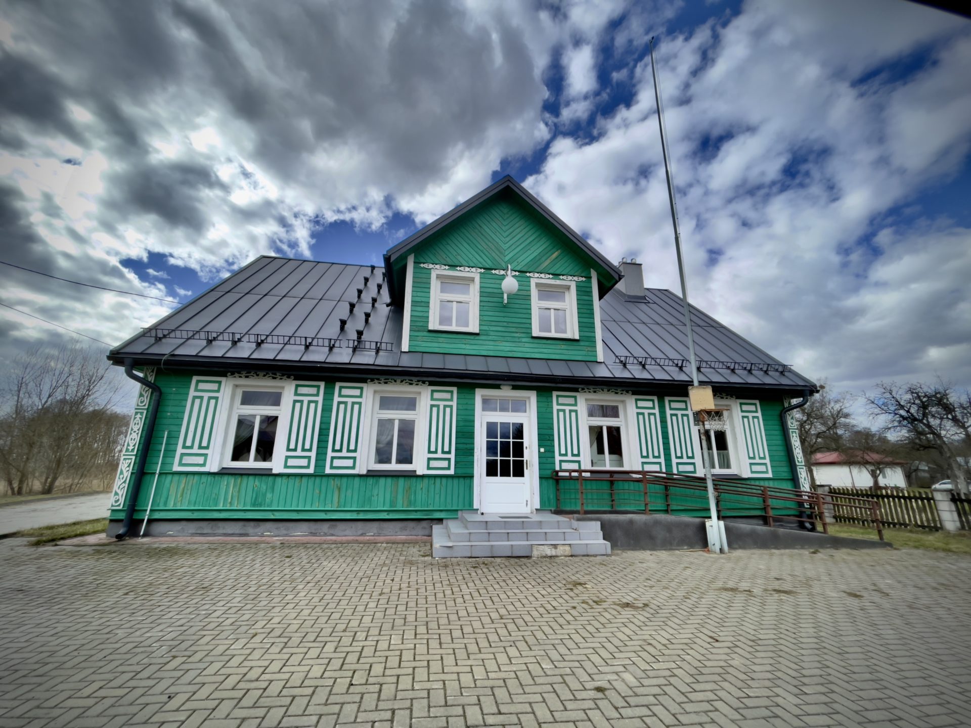 Otwarte okiennice Podlasia - 4 wsie - SaabVoyage.com